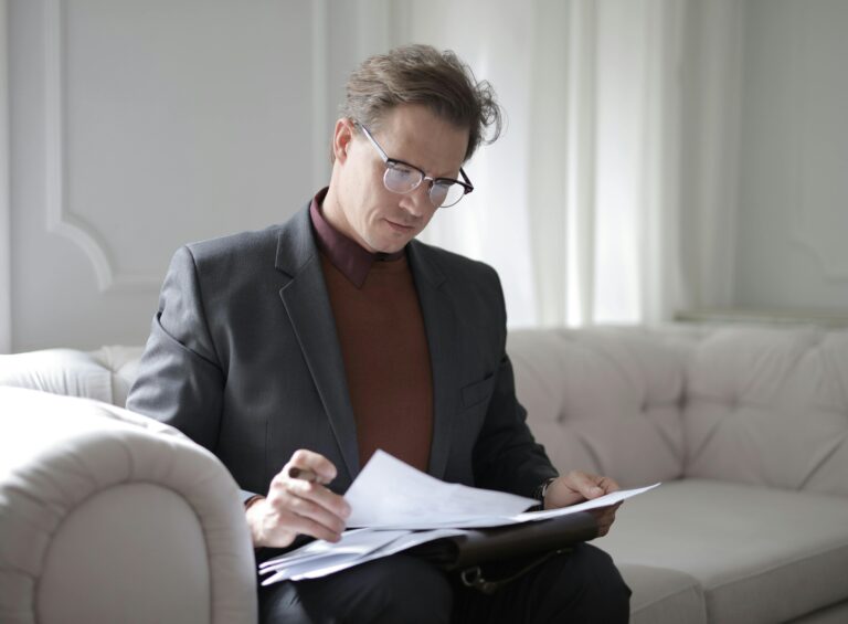 10 Smart Tips on How to Name a Trust the Right Way